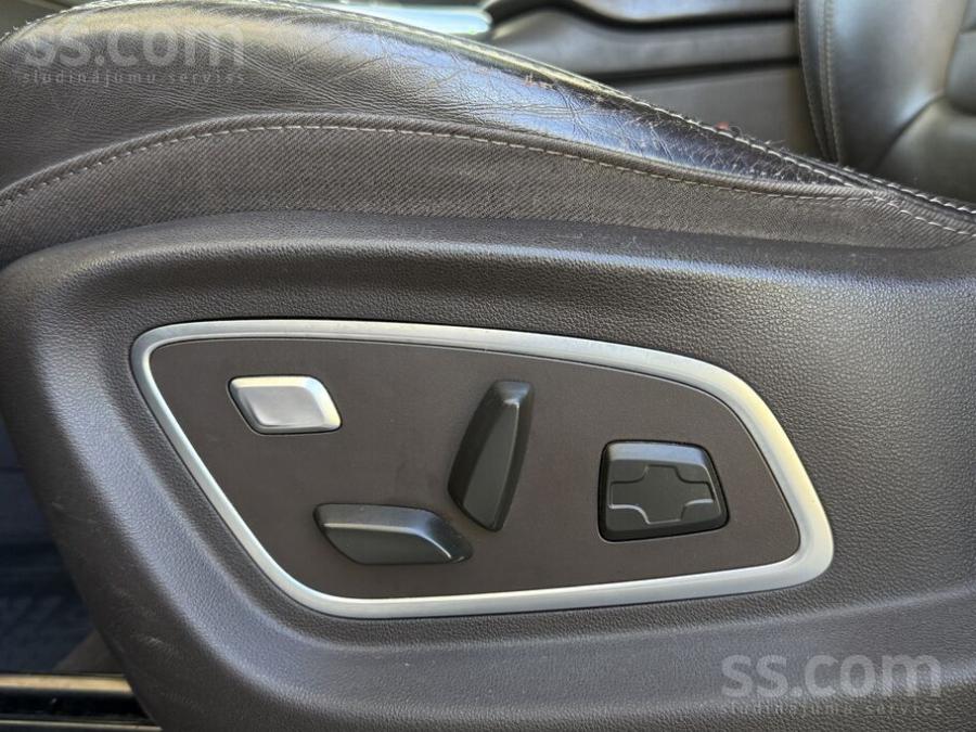 Pelēks Renault Espace 2016 Rēzekne, ar dzinēja tilpumu 1.60 L un nobraukumu 330 tūkst. km par 8990 €, foto 16 vietnē AUTOMOTO.COM.LV