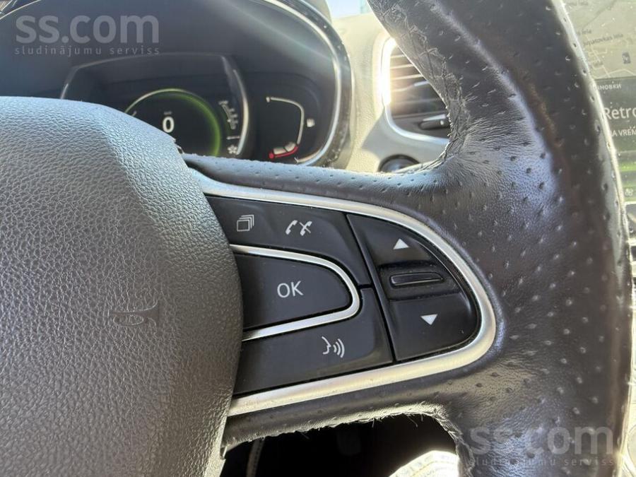 Pelēks Renault Espace 2016 Rēzekne, ar dzinēja tilpumu 1.60 L un nobraukumu 330 tūkst. km par 8990 €, foto 23 vietnē AUTOMOTO.COM.LV