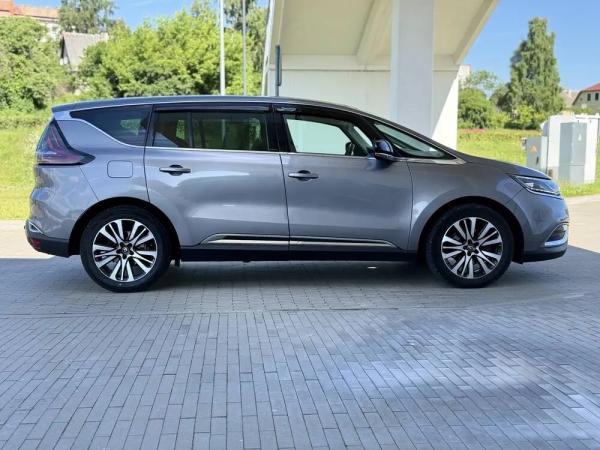 Pelēks Renault Espace 2016 Rēzekne, ar dzinēja tilpumu 1.60 L un nobraukumu 330 tūkst. km par 8990 €, foto 4 vietnē AUTOMOTO.COM.LV