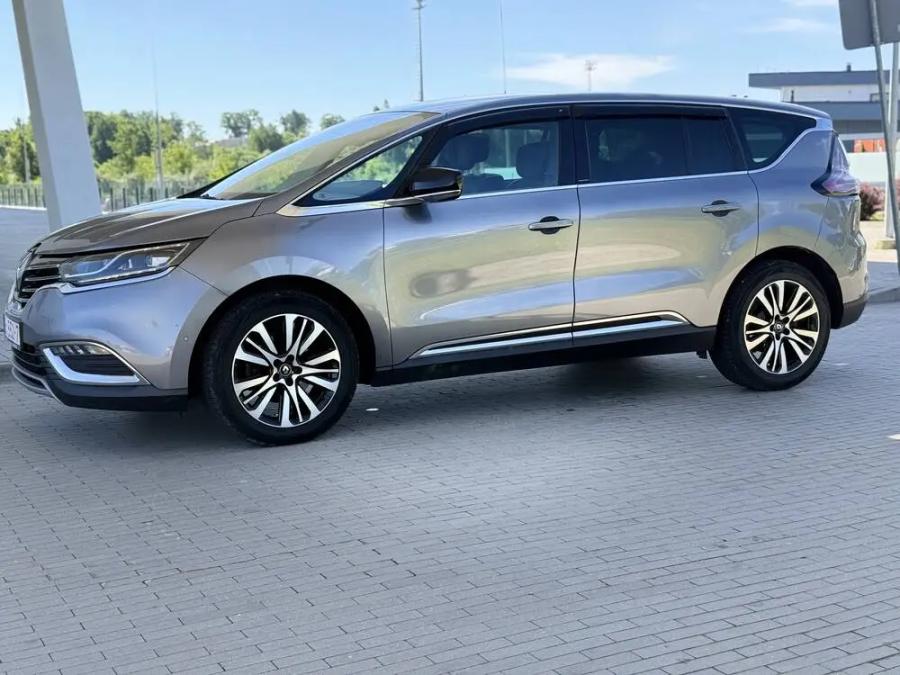 Pelēks Renault Espace 2016 Rēzekne, ar dzinēja tilpumu 1.60 L un nobraukumu 330 tūkst. km par 8990 €, foto 9 vietnē AUTOMOTO.COM.LV