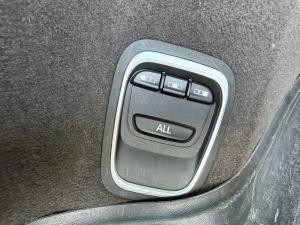 Pelēks Renault Espace 2016 Rēzekne, ar dzinēja tilpumu 1.60 L un nobraukumu 330 tūkst. km par 8990 €, foto 28 vietnē AUTOMOTO.COM.LV
