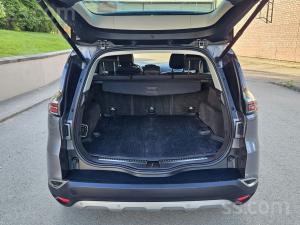 Pelēks Renault Espace 2016 Jēkabpils, ar dzinēja tilpumu 1.60 L un nobraukumu 220 tūkst. km par 10990 €, foto 19 vietnē AUTOMOTO.COM.LV