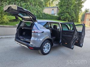Pelēks Renault Espace 2016 Jēkabpils, ar dzinēja tilpumu 1.60 L un nobraukumu 220 tūkst. km par 10990 €, foto 23 vietnē AUTOMOTO.COM.LV