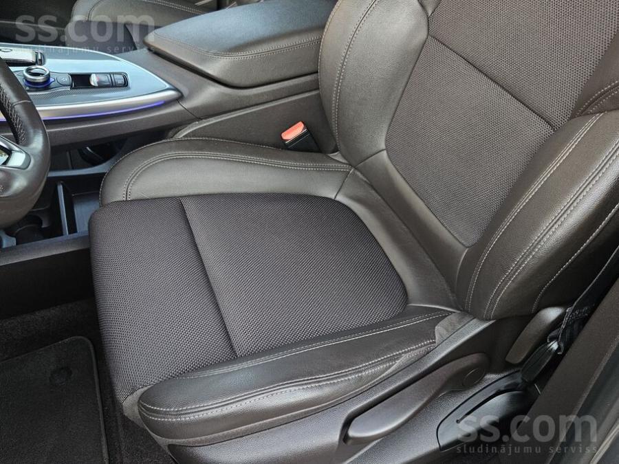 Pelēks Renault Espace 2016 Jēkabpils, ar dzinēja tilpumu 1.60 L un nobraukumu 220 tūkst. km par 10990 €, foto 30 vietnē AUTOMOTO.COM.LV