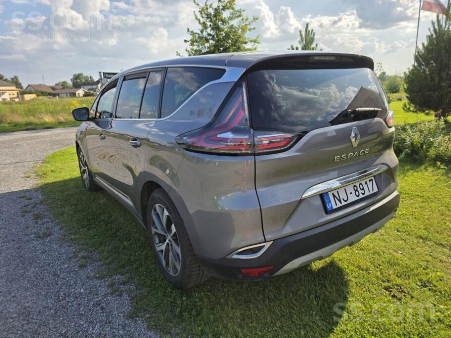 Pelēks Renault Espace 2016 Rīga, ar dzinēja tilpumu 1.60 L un nobraukumu 325 tūkst. km par 9500 €, foto 6 vietnē AUTOMOTO.COM.LV