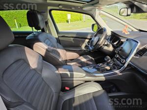 Pelēks Renault Espace 2016 Rīga, ar dzinēja tilpumu 1.60 L un nobraukumu 325 tūkst. km par 9500 €, foto 12 vietnē AUTOMOTO.COM.LV