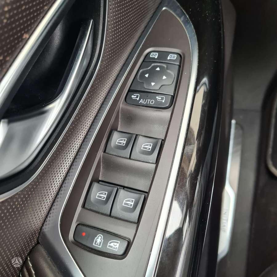 Grey Renault Espace 2016 in Kaunas, with an engine capacity of 1.60 L and mileage of 268 thousand km for 9600 €, photo 12 on AUTOMOTO.COM.LV
