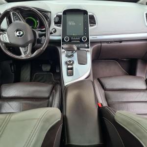Grey Renault Espace 2016 in Kaunas, with an engine capacity of 1.60 L and mileage of 268 thousand km for 9600 €, photo 14 on AUTOMOTO.COM.LV