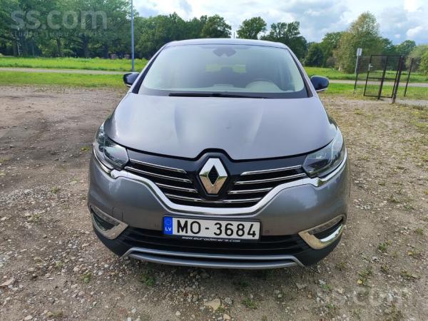 Renault Espace 2016 in Valmiera on AUTOMOTO.COM.LV Grey Renault Espace 2016 in Valmiera, with an engine capacity of 1.60 L and mileage of 217 thousand km for 9500 €, photo 1 on AUTOMOTO.COM.LV