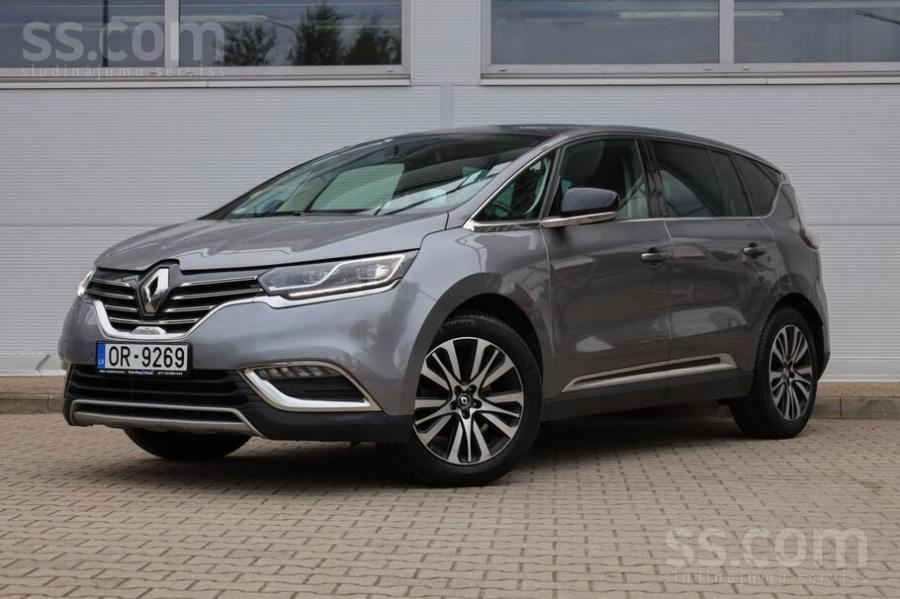 Grey Renault Espace 2016 in Riga, with an engine capacity of 1.60 L and mileage of 217 thousand km for 12995 €, photo 1 on AUTOMOTO.COM.LV