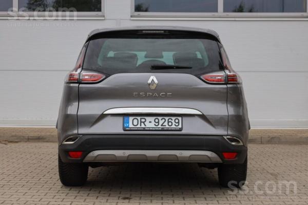 Pelēks Renault Espace 2016 Rīga, ar dzinēja tilpumu 1.60 L un nobraukumu 217 tūkst. km par 12995 €, foto 8 vietnē AUTOMOTO.COM.LV