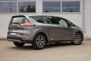 Grey Renault Espace 2016 in Riga, with an engine capacity of 1.60 L and mileage of 217 thousand km for 12995 €, photo 9 on AUTOMOTO.COM.LV