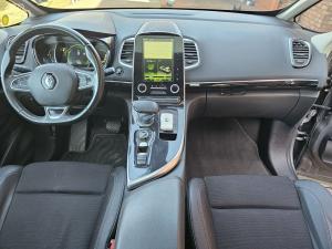 Pelēks Renault Espace 2016 Širvintos, ar dzinēja tilpumu 1.60 L un nobraukumu 313 tūkst. km par 6700 €, foto 17 vietnē AUTOMOTO.COM.LV