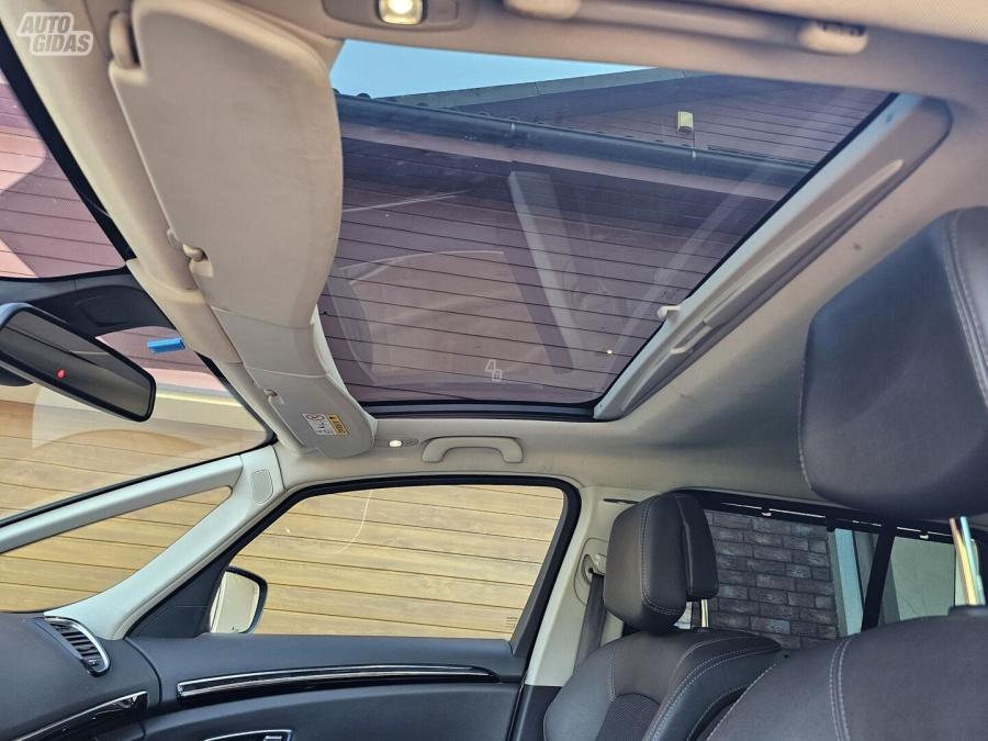 Pelēks Renault Espace 2016 Širvintos, ar dzinēja tilpumu 1.60 L un nobraukumu 313 tūkst. km par 6700 €, foto 25 vietnē AUTOMOTO.COM.LV