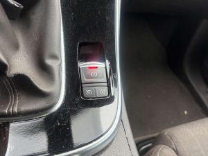 Grey Renault Espace 2016 in Taurage, with an engine capacity of 1.60 L and mileage of 200 thousand km for 7500 €, photo 19 on AUTOMOTO.COM.LV