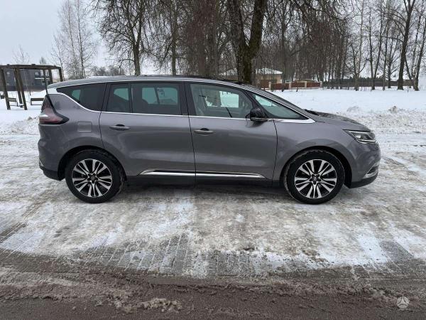 Pelēks Renault Espace 2017 Tauragė, ar dzinēja tilpumu 1.60 L un nobraukumu 193 tūkst. km par 11500 €, foto 4 vietnē AUTOMOTO.COM.LV