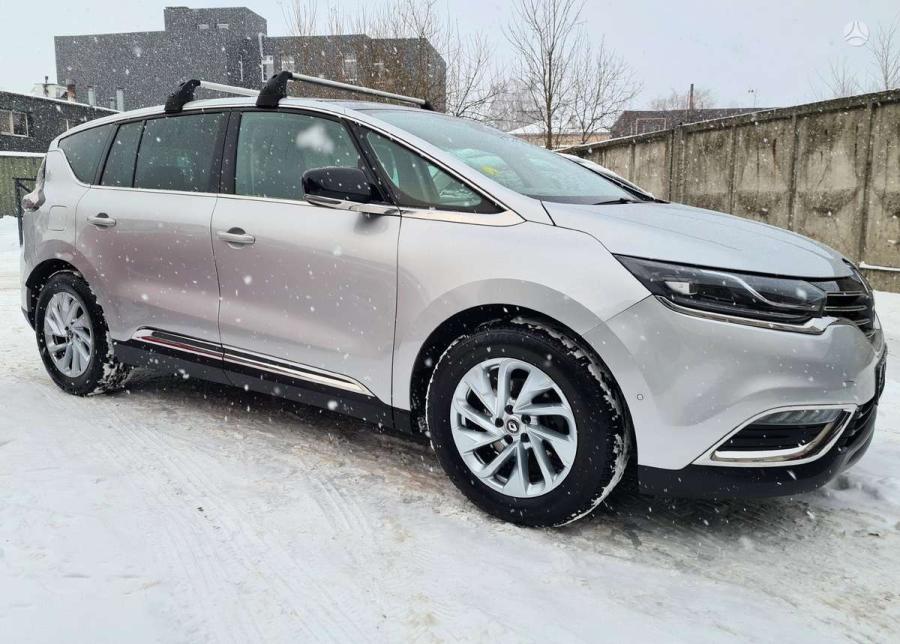 Grey Renault Espace 2017 in Kaunas, with an engine capacity of 1.60 L and mileage of 138 thousand km for 11300 €, photo 11 on AUTOMOTO.COM.LV