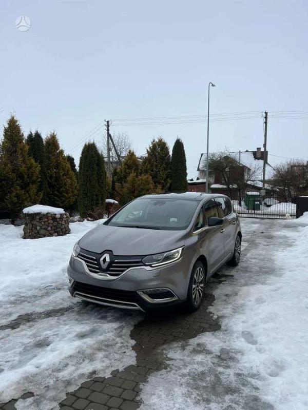 Pelēks Renault Espace 2017 Viļņa, ar dzinēja tilpumu 1.60 L un nobraukumu 230 tūkst. km par 11900 €, foto 2 vietnē AUTOMOTO.COM.LV
