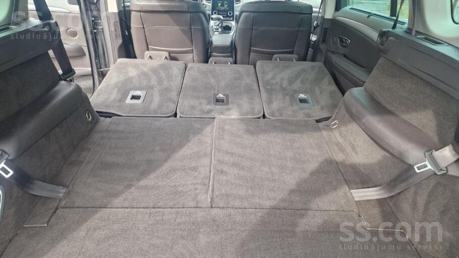 Pelēks Renault Espace 2017 Kuldīga, ar dzinēja tilpumu 1.60 L un nobraukumu 202 tūkst. km par 10500 €, foto 15 vietnē AUTOMOTO.COM.LV