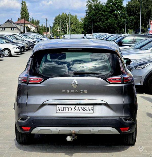 Pelēks Renault Espace 2017 Tauragė, ar dzinēja tilpumu 1.60 L un nobraukumu 270 tūkst. km par 9200 €, foto 10 vietnē AUTOMOTO.COM.LV
