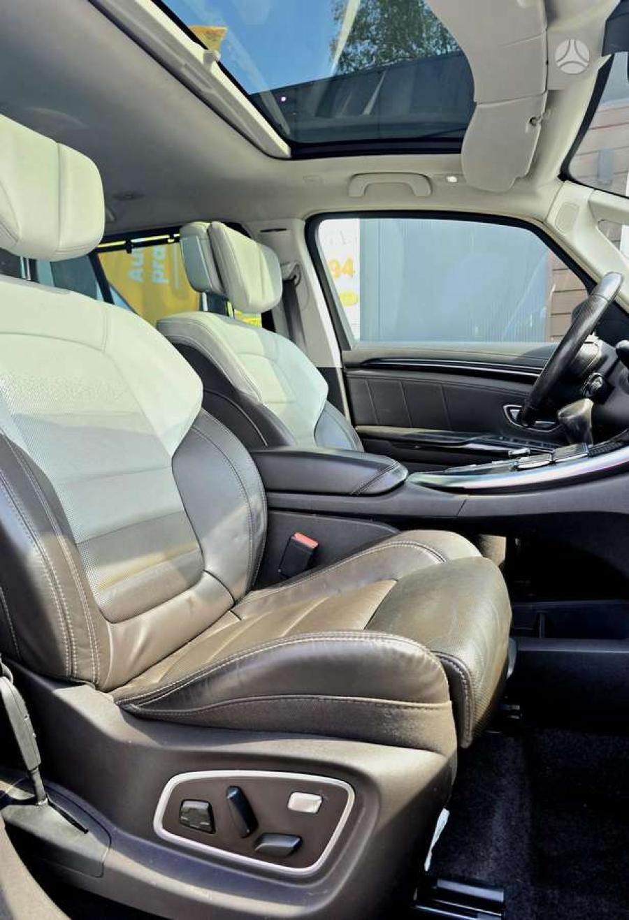 Pelēks Renault Espace 2017 Tauragė, ar dzinēja tilpumu 1.60 L un nobraukumu 270 tūkst. km par 9200 €, foto 22 vietnē AUTOMOTO.COM.LV