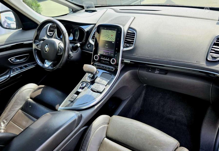 Pelēks Renault Espace 2017 Tauragė, ar dzinēja tilpumu 1.60 L un nobraukumu 270 tūkst. km par 9200 €, foto 23 vietnē AUTOMOTO.COM.LV