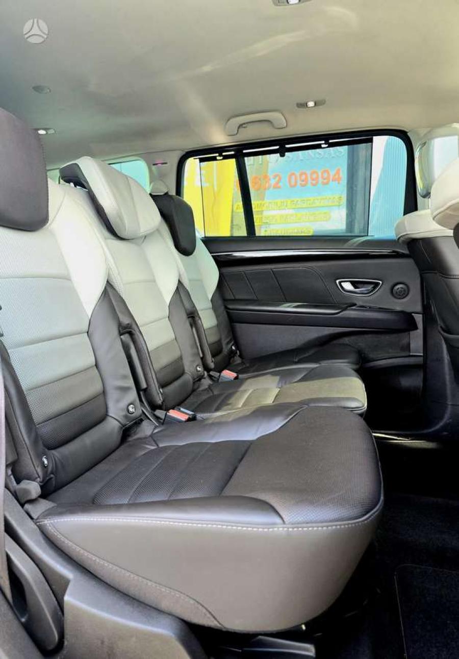 Pelēks Renault Espace 2017 Tauragė, ar dzinēja tilpumu 1.60 L un nobraukumu 270 tūkst. km par 9200 €, foto 25 vietnē AUTOMOTO.COM.LV