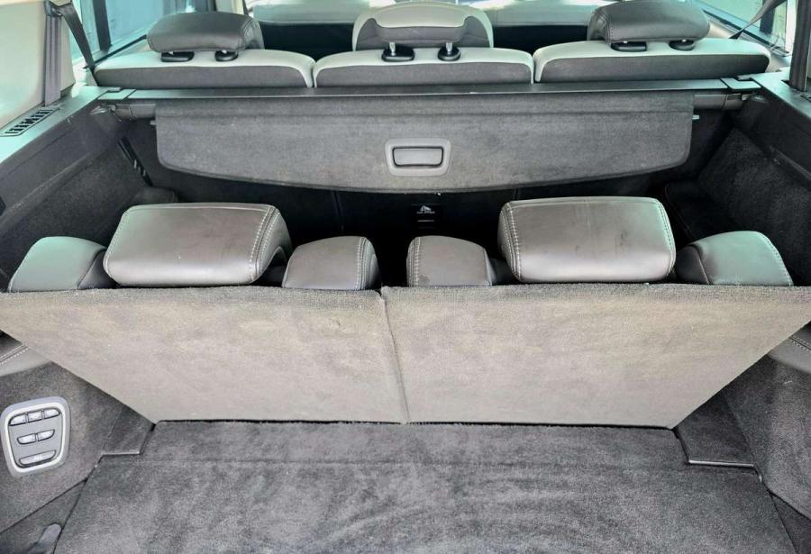 Pelēks Renault Espace 2017 Tauragė, ar dzinēja tilpumu 1.60 L un nobraukumu 270 tūkst. km par 9200 €, foto 26 vietnē AUTOMOTO.COM.LV