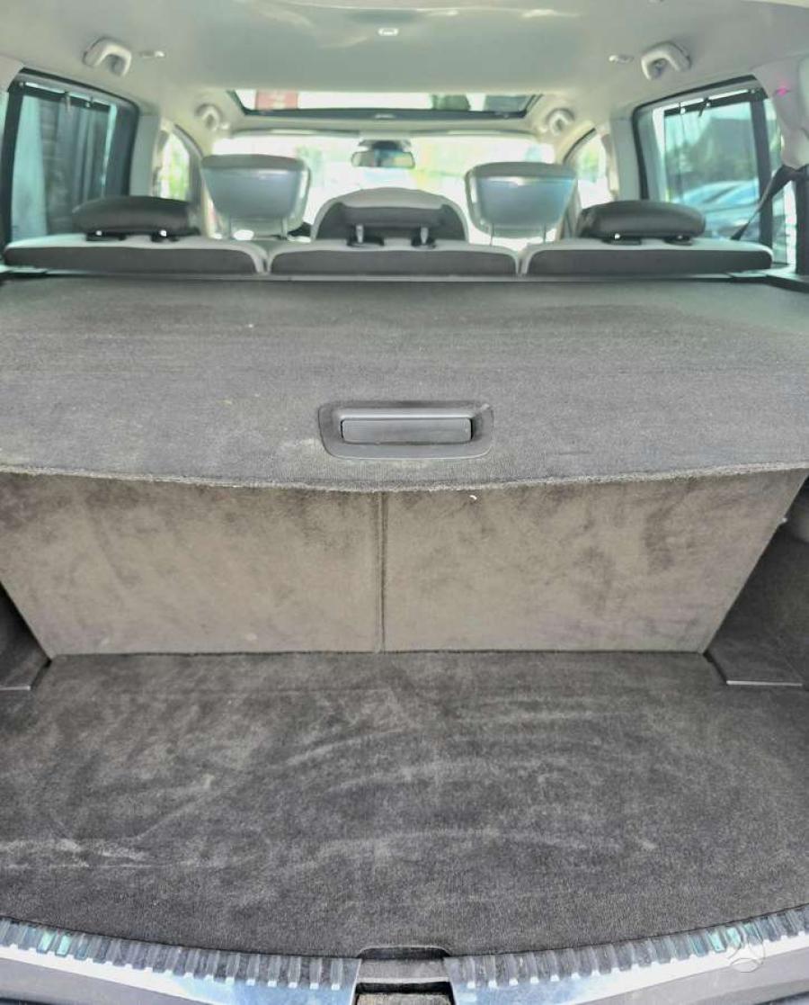 Pelēks Renault Espace 2017 Tauragė, ar dzinēja tilpumu 1.60 L un nobraukumu 270 tūkst. km par 9200 €, foto 27 vietnē AUTOMOTO.COM.LV