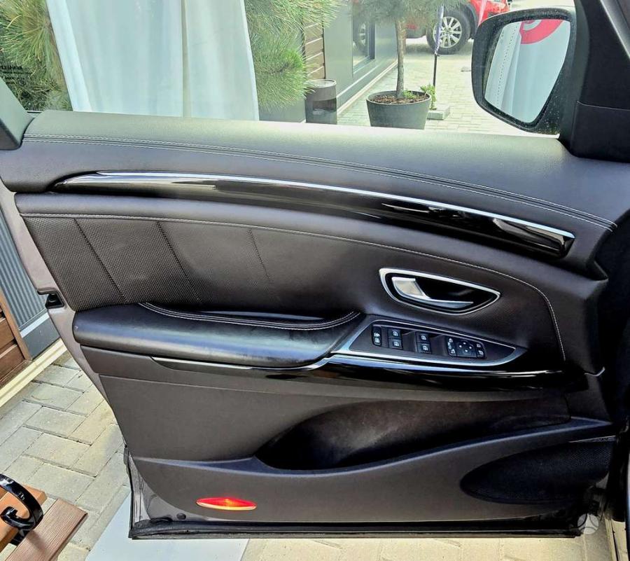 Pelēks Renault Espace 2017 Tauragė, ar dzinēja tilpumu 1.60 L un nobraukumu 270 tūkst. km par 9200 €, foto 30 vietnē AUTOMOTO.COM.LV