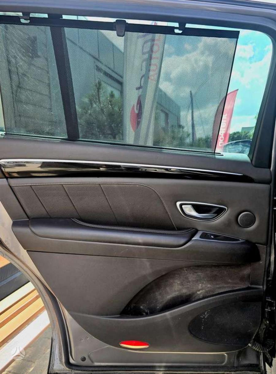 Pelēks Renault Espace 2017 Tauragė, ar dzinēja tilpumu 1.60 L un nobraukumu 270 tūkst. km par 9200 €, foto 33 vietnē AUTOMOTO.COM.LV