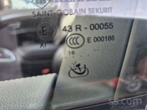 Grey Renault Espace 2017 in Liepaja, with an engine capacity of 1.60 L and mileage of 182 thousand km for 10600 €, photo 13 on AUTOMOTO.COM.LV
