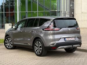 Grey Renault Espace 2017 in Jelgava, with an engine capacity of 1.60 L and mileage of 207 thousand km for 13990 €, photo 8 on AUTOMOTO.COM.LV
