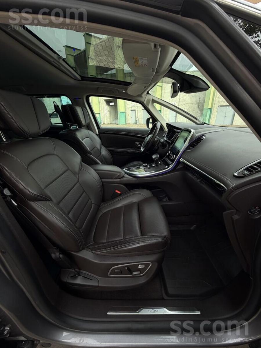 Grey Renault Espace 2017 in Jelgava, with an engine capacity of 1.60 L and mileage of 207 thousand km for 13990 €, photo 20 on AUTOMOTO.COM.LV