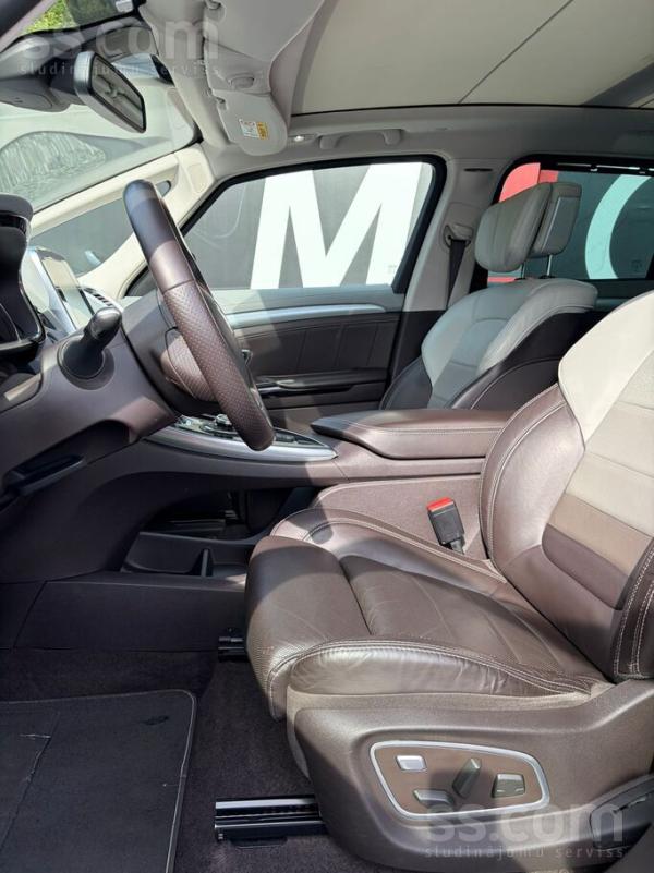 Pelēks Renault Espace 2018 Rīga, ar dzinēja tilpumu 1.60 L un nobraukumu 136 tūkst. km par 16990 €, foto 7 vietnē AUTOMOTO.COM.LV