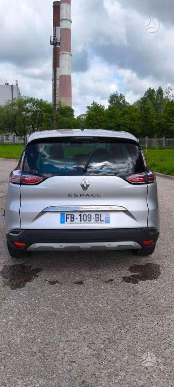 Grey Renault Espace 2018 in Kaunas, with an engine capacity of 1.60 L and mileage of 146 thousand km for 11253 €, photo 9 on AUTOMOTO.COM.LV