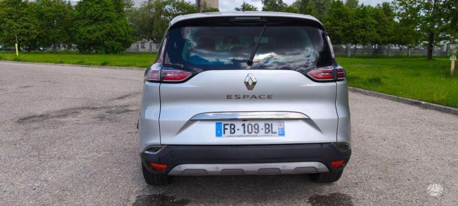 Grey Renault Espace 2018 in Kaunas, with an engine capacity of 1.60 L and mileage of 146 thousand km for 11253 €, photo 11 on AUTOMOTO.COM.LV