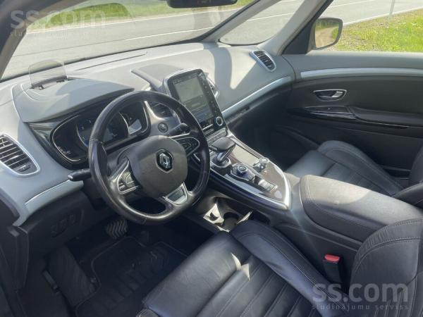 Pelēks Renault Espace 2018 Rīga, ar dzinēja tilpumu 1.60 L un nobraukumu 250 tūkst. km par 13500 €, foto 8 vietnē AUTOMOTO.COM.LV