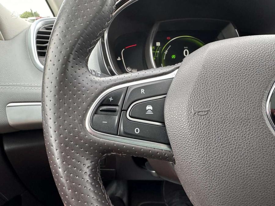 Pelēks Renault Espace 2018 Tauragė, ar dzinēja tilpumu 1.60 L un nobraukumu 176 tūkst. km par 9900 €, foto 19 vietnē AUTOMOTO.COM.LV