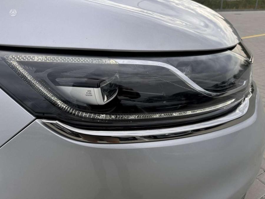 Pelēks Renault Espace 2018 Tauragė, ar dzinēja tilpumu 1.60 L un nobraukumu 176 tūkst. km par 9900 €, foto 20 vietnē AUTOMOTO.COM.LV