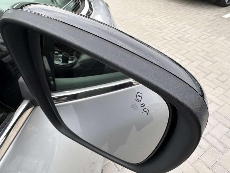 Pelēks Renault Espace 2018 Tauragė, ar dzinēja tilpumu 1.60 L un nobraukumu 176 tūkst. km par 9900 €, foto 21 vietnē AUTOMOTO.COM.LV