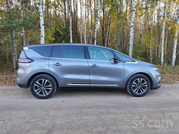 Pelēks Renault Espace 2019 Valmiera, ar dzinēja tilpumu 2.00 L un nobraukumu 110 tūkst. km par 19965 €, foto 4 vietnē AUTOMOTO.COM.LV