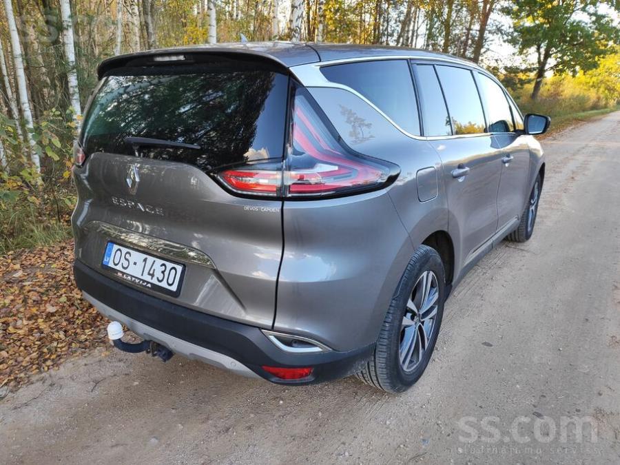 Pelēks Renault Espace 2019 Valmiera, ar dzinēja tilpumu 2.00 L un nobraukumu 110 tūkst. km par 19965 €, foto 8 vietnē AUTOMOTO.COM.LV
