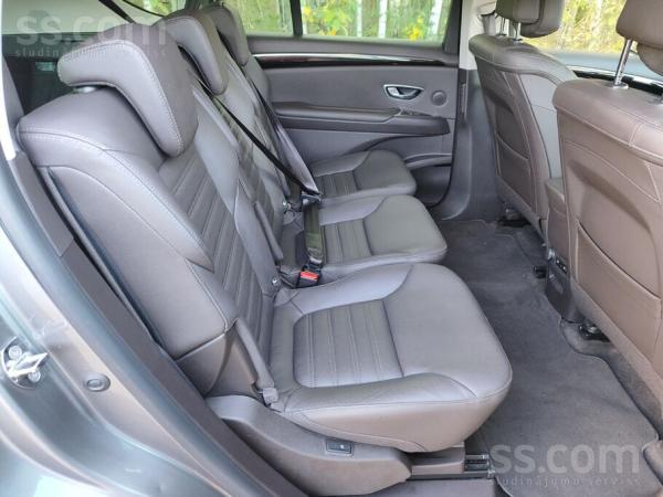 Pelēks Renault Espace 2019 Valmiera, ar dzinēja tilpumu 2.00 L un nobraukumu 110 tūkst. km par 19965 €, foto 11 vietnē AUTOMOTO.COM.LV