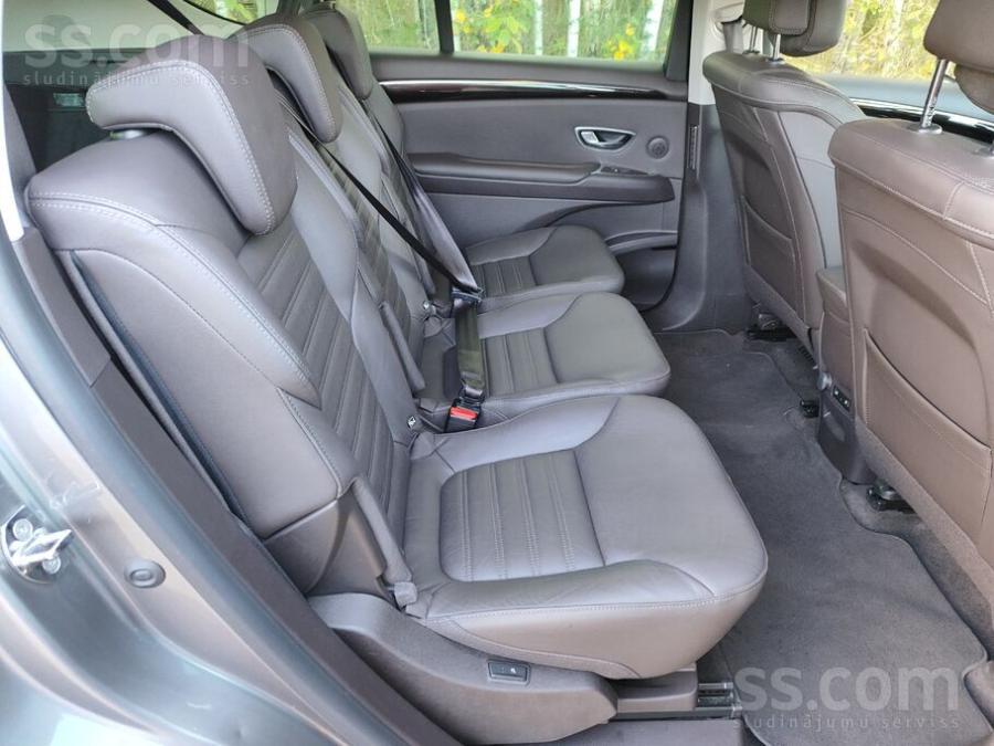 Pelēks Renault Espace 2019 Valmiera, ar dzinēja tilpumu 2.00 L un nobraukumu 110 tūkst. km par 19965 €, foto 11 vietnē AUTOMOTO.COM.LV