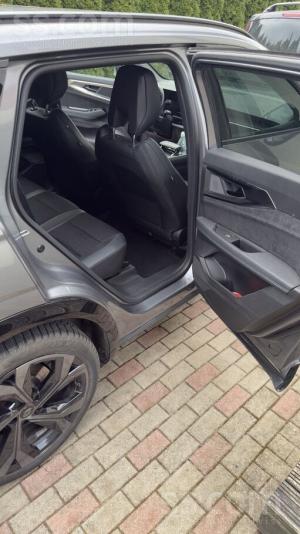 Grey Renault Espace 2024 in Riga, with an engine capacity of 1.20 L and mileage of 29 thousand km for 29300 €, photo 10 on AUTOMOTO.COM.LV