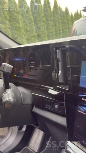 Grey Renault Espace 2024 in Riga, with an engine capacity of 1.20 L and mileage of 29 thousand km for 29300 €, photo 13 on AUTOMOTO.COM.LV