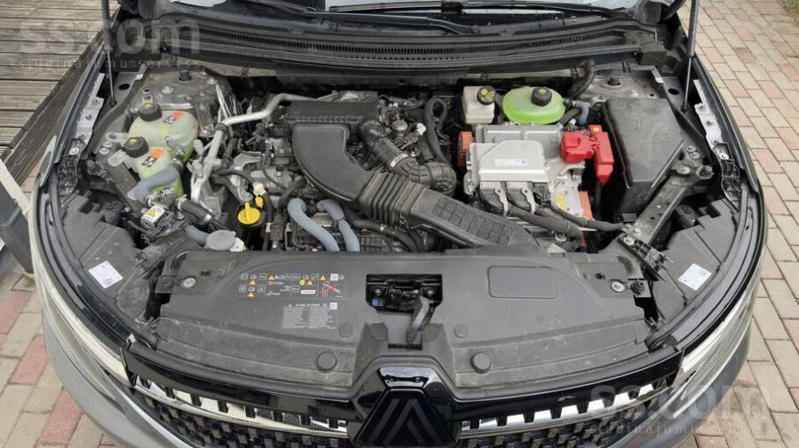 Grey Renault Espace 2024 in Riga, with an engine capacity of 1.20 L and mileage of 29 thousand km for 29300 €, photo 16 on AUTOMOTO.COM.LV