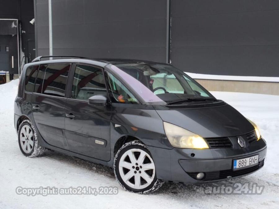 Pelēks Renault Espace 2003 Tallina, ar dzinēja tilpumu 2.20 L un nobraukumu 296 tūkst. km par 1998 €, foto 1 vietnē AUTOMOTO.COM.LV