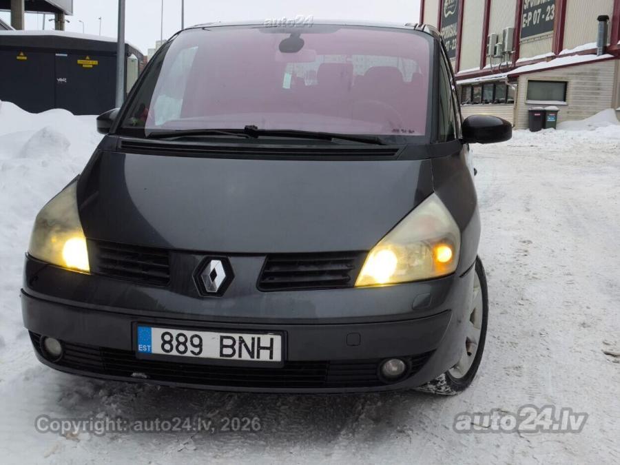 Pelēks Renault Espace 2003 Tallina, ar dzinēja tilpumu 2.20 L un nobraukumu 296 tūkst. km par 1998 €, foto 4 vietnē AUTOMOTO.COM.LV